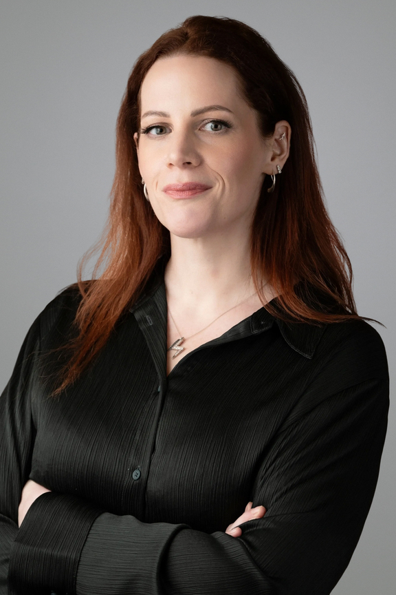 Corrie Collins Voice Actor - Corrie Collins Communicates